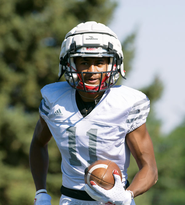 Football With Aloha | News, Sports, Jobs - Maui News